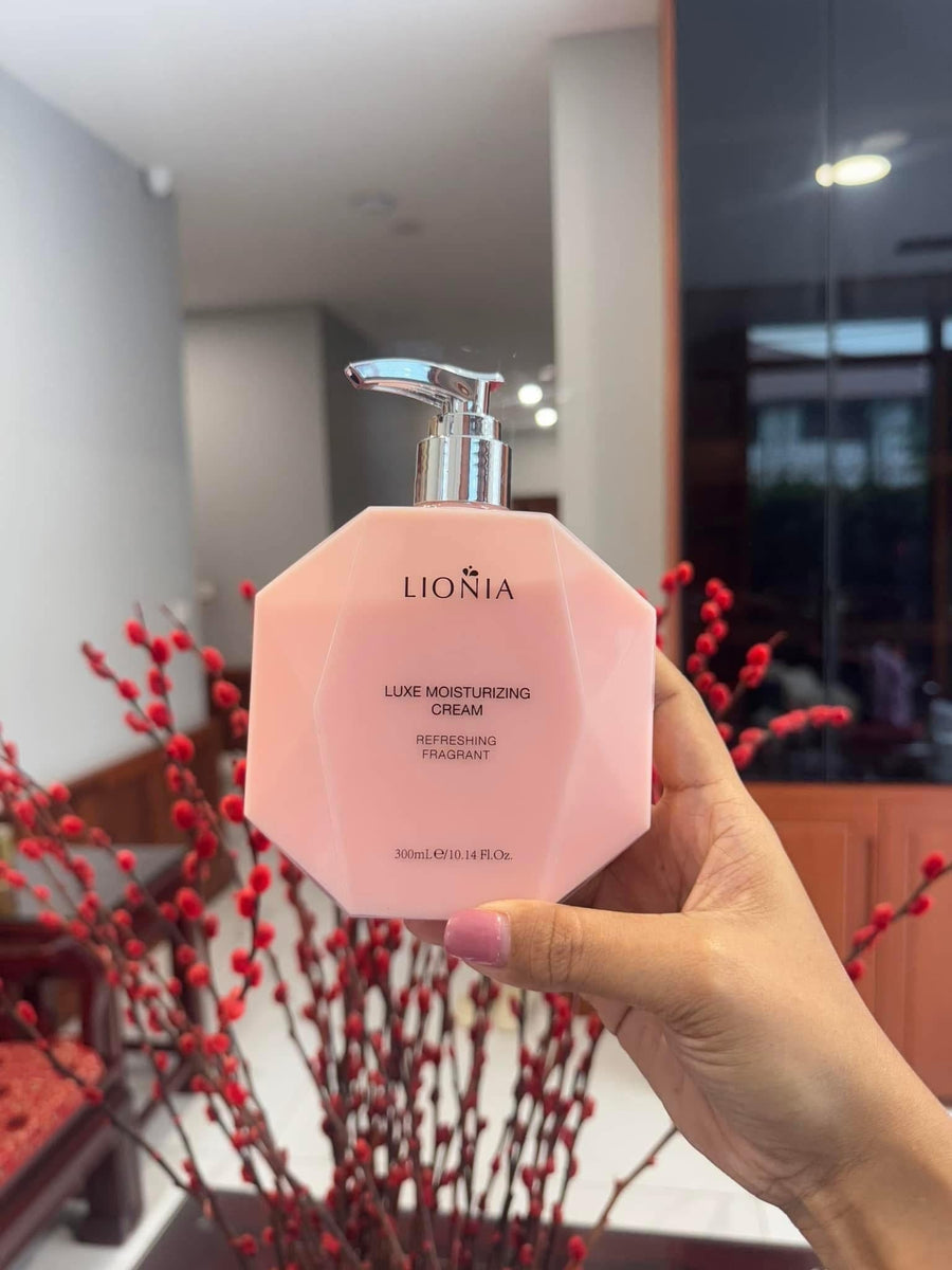 𝐋𝐢𝐨𝐧𝐢𝐚 𝐋𝐮𝐱𝐞 𝐌𝐨𝐢𝐬𝐭𝐮𝐫𝐢𝐳𝐢𝐧𝐠 𝐂𝐫𝐞𝐚𝐦 – Lemonbaby