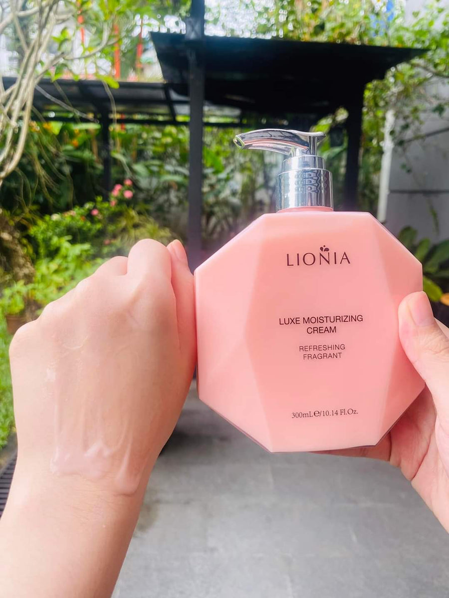 𝐋𝐢𝐨𝐧𝐢𝐚 𝐋𝐮𝐱𝐞 𝐌𝐨𝐢𝐬𝐭𝐮𝐫𝐢𝐳𝐢𝐧𝐠 𝐂𝐫𝐞𝐚𝐦 – Lemonbaby